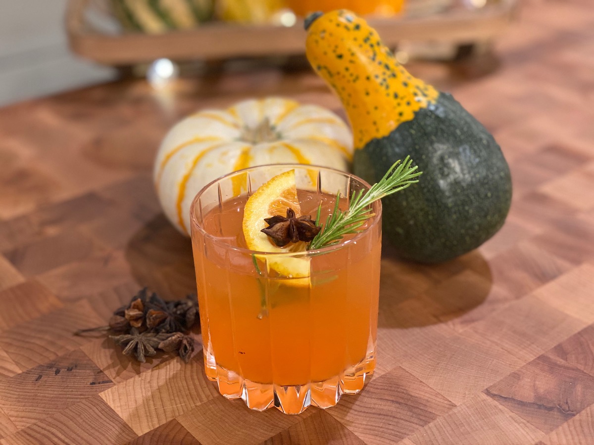 HAWAIʻI in the Kitchen: Hocus Pocus Cocktail - HAWAIʻI Magazine