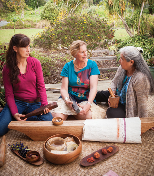 Rediscovering the Art Form of Hawaiian Kapa - HAWAIʻI Magazine