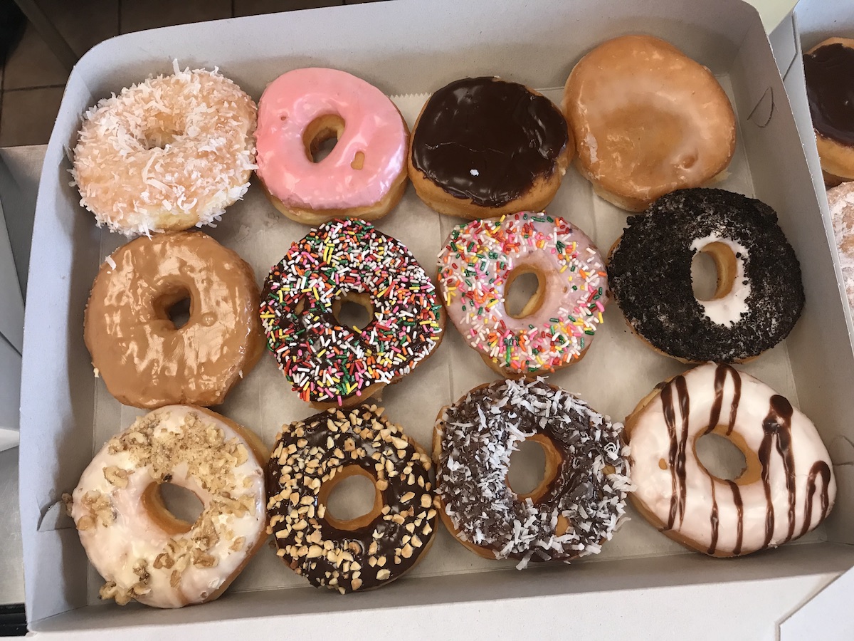 10 Sweet Spots to Celebrate National Doughnut Day in Hawaii - HAWAIʻI ...