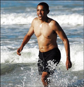 Beaches! Bodysurfing! Barack Obama begins his Hawaii vacation ...