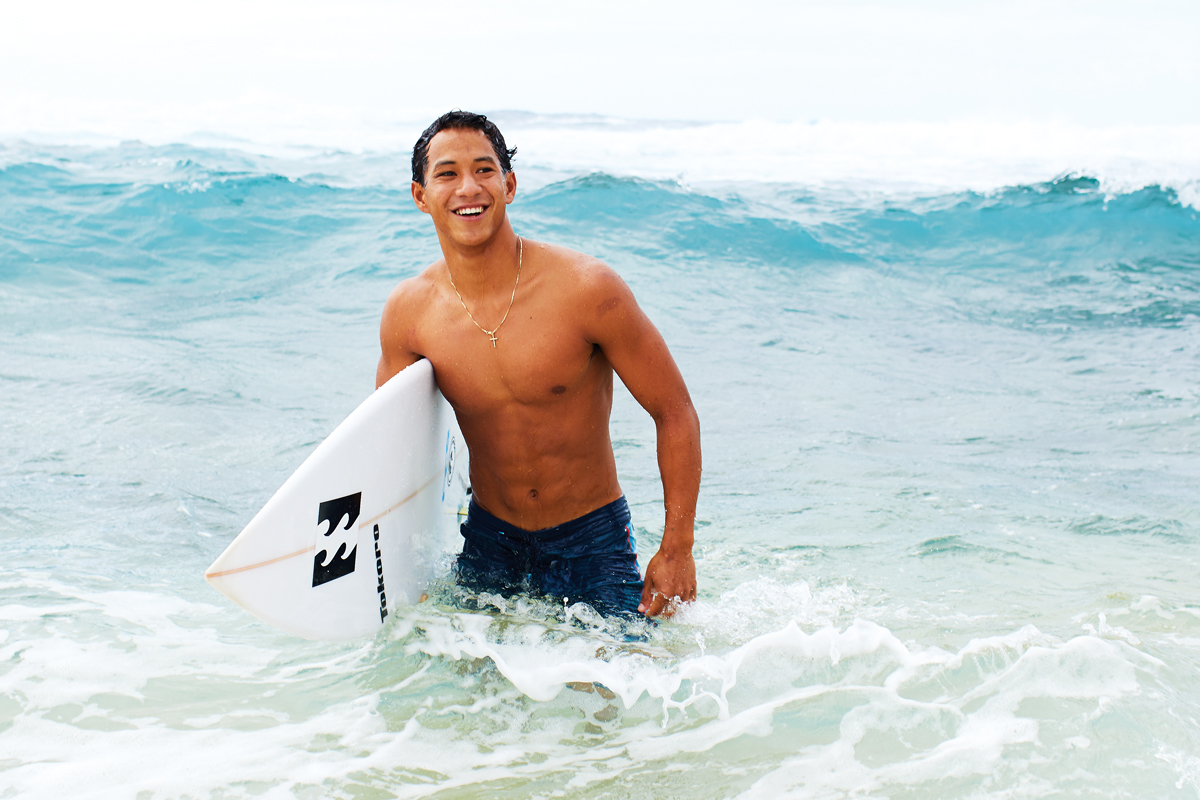 Hawaiian surfer to watch: Seth Moniz - HAWAIʻI Magazine