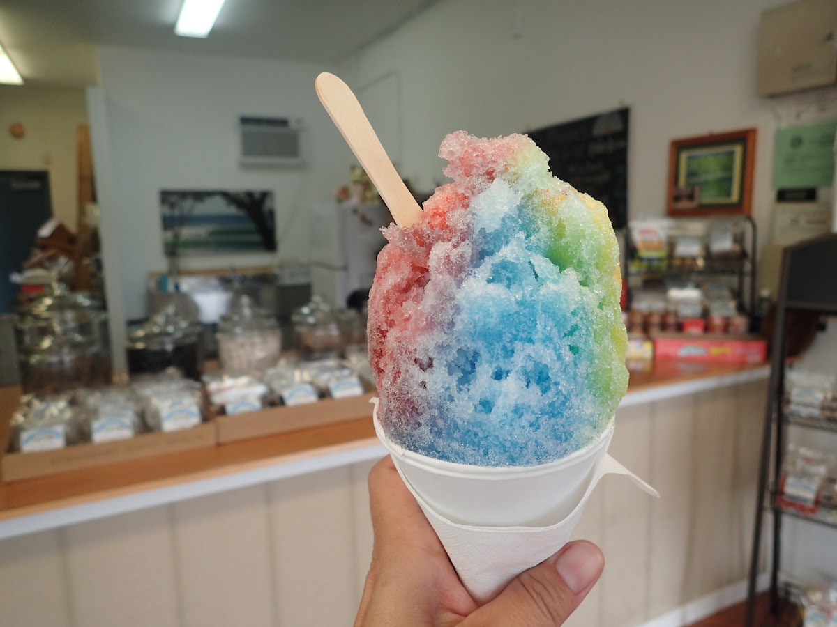 Get Hilo-Style Shave Ice at This Little Kailua Shop - HAWAIʻI Magazine