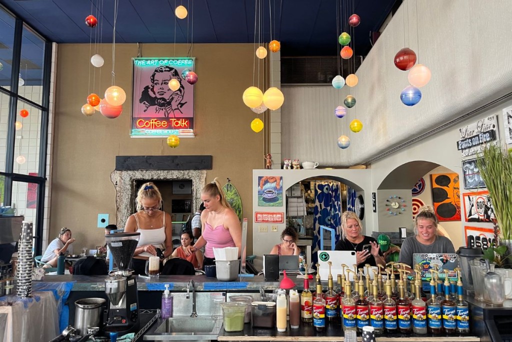 These are 5 of the Coolest Cafés in Kaimukī - HAWAIʻI Magazine