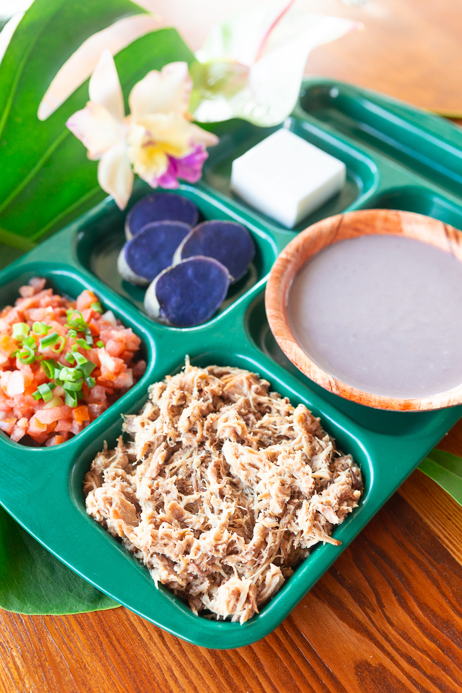 The 5 Best Traditional Hawaiian Restaurants on Oʻahu - HAWAIʻI Magazine