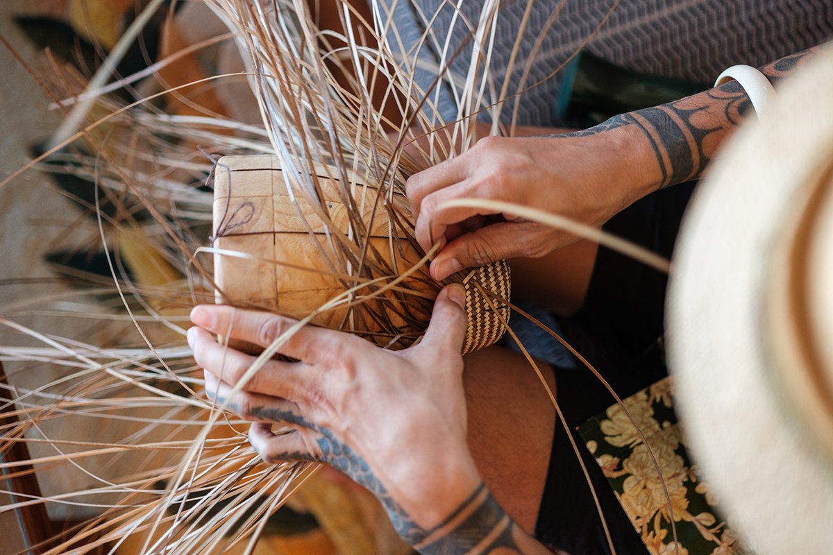 Perpetuating the Hawaiian Art of Lau Hala Weaving - HAWAIʻI Magazine