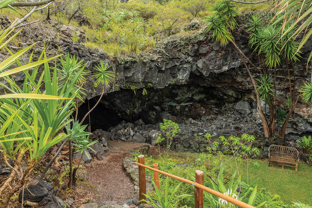 You Can Traverse Through Lava Tubes on this Guided Tour - HAWAIʻI Magazine