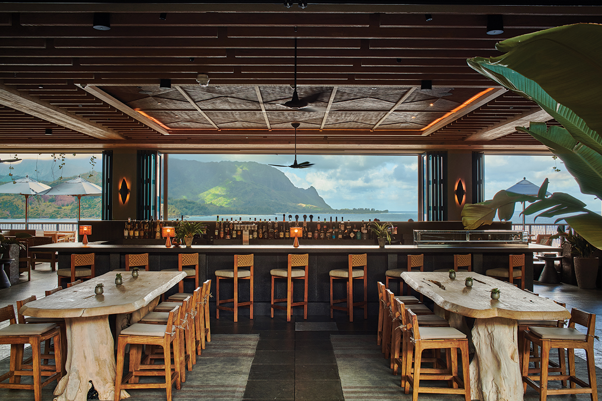 15 Hawaiʻi Restaurants and Bars to Visit for Unforgettable Experiences ...