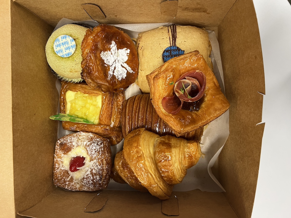Get Fresh Breads, Pastries and Halekūlani's Famous Coconut Cake at This ...